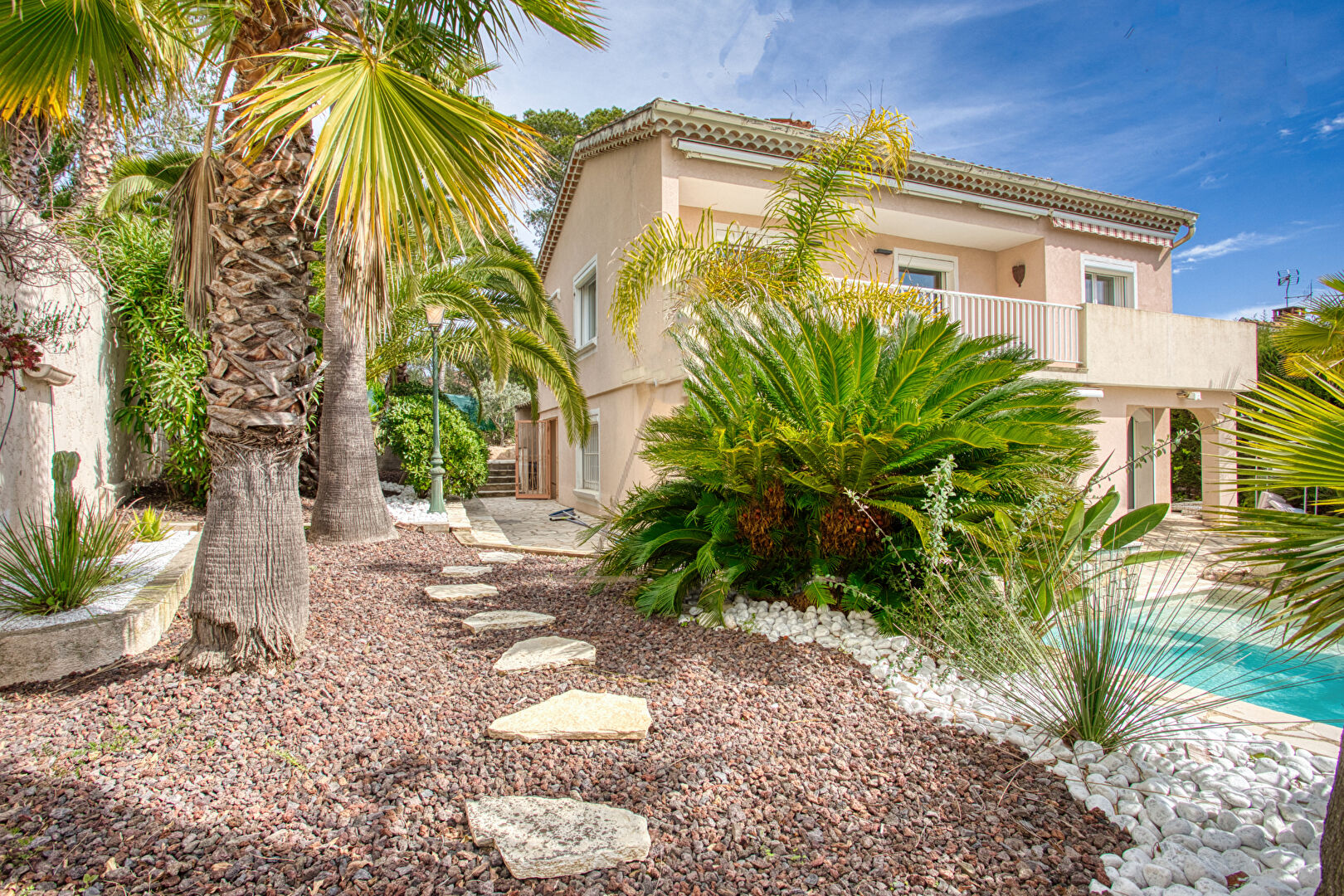 Site ATRIUM SUD CONSEIL IMMOBILIER ST-RAPHAEL, agence immobilière Fnaim ...